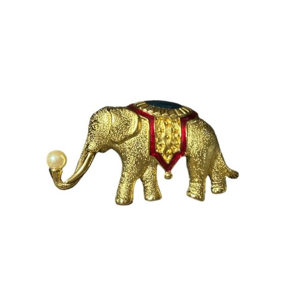 Elephant | Jewelry | Vintage Monet Elephant Brooch Pearl Trunk Red Blue ...